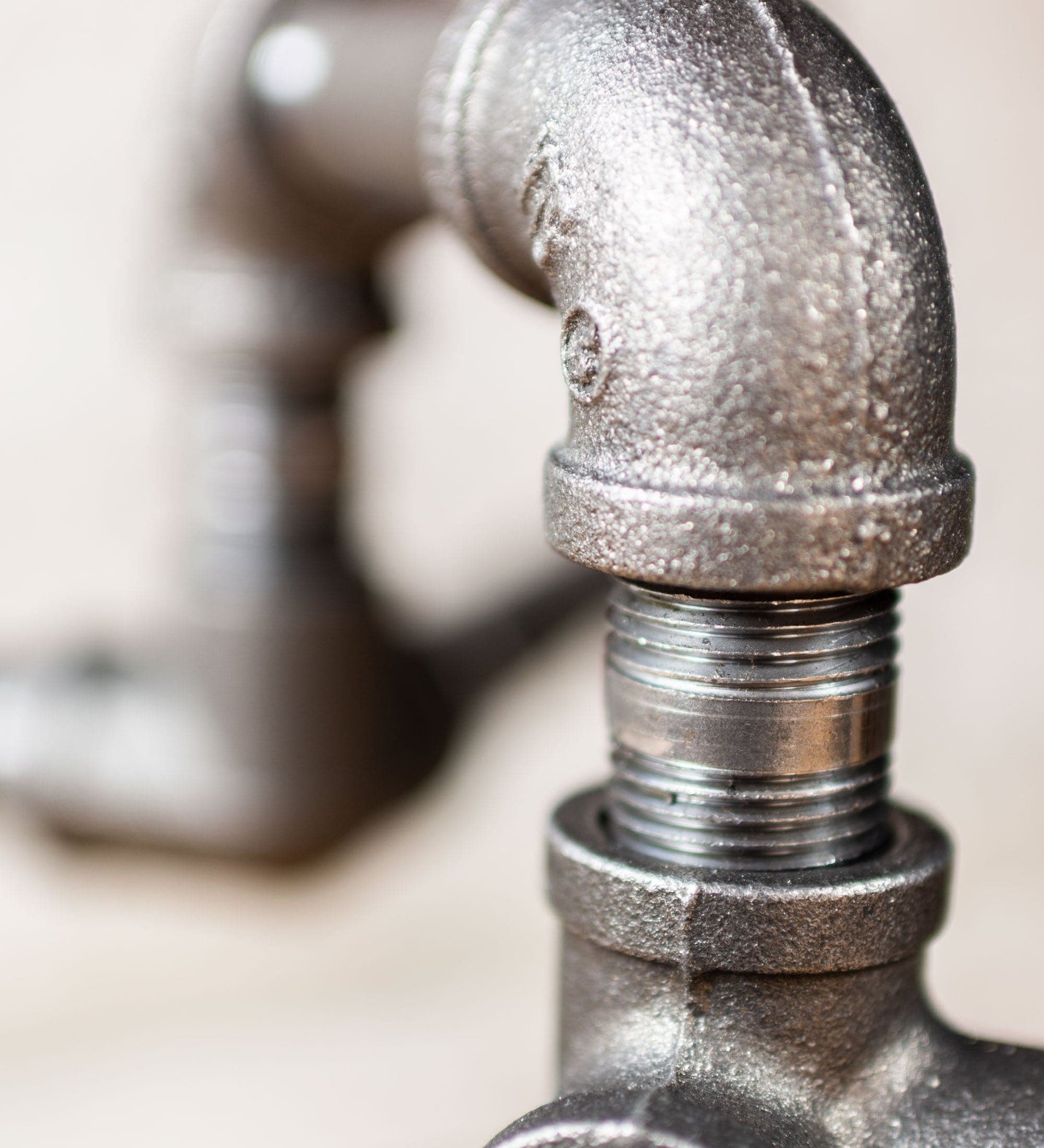 Underpass End Table | Industrial Steel | PIPE DECOR